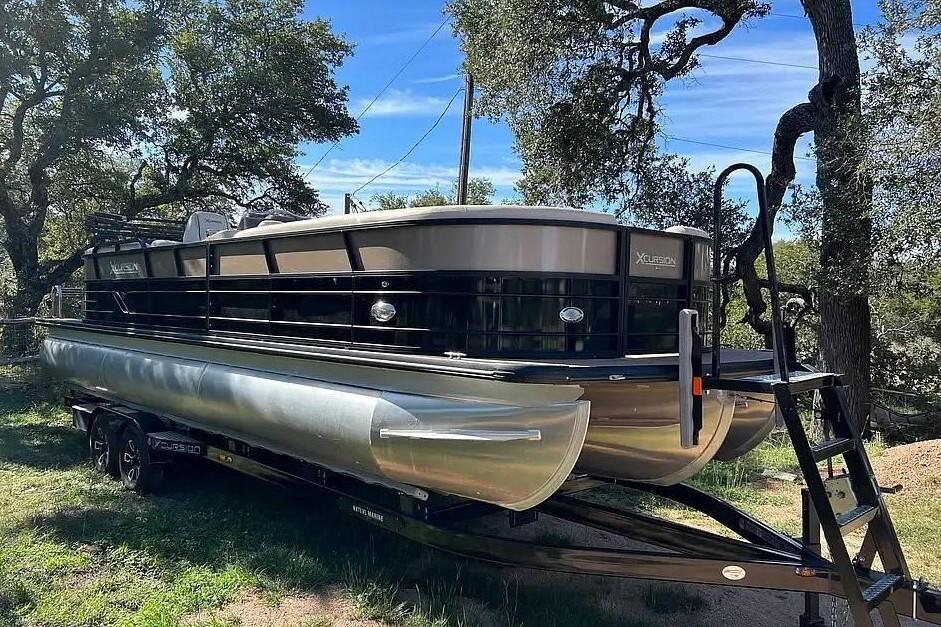2022 Xcursion 263 RFX For Sale in Horseshoe bay TX
